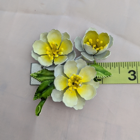 Vintage | Jewelry | Large Vintage White Enameled Flower Brooch | Poshmark